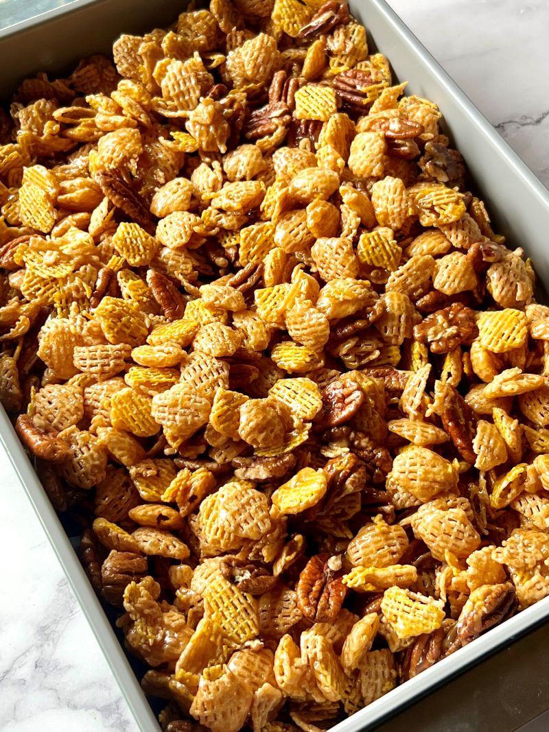 Maple Pecan Snack Mix - The Menu Maid